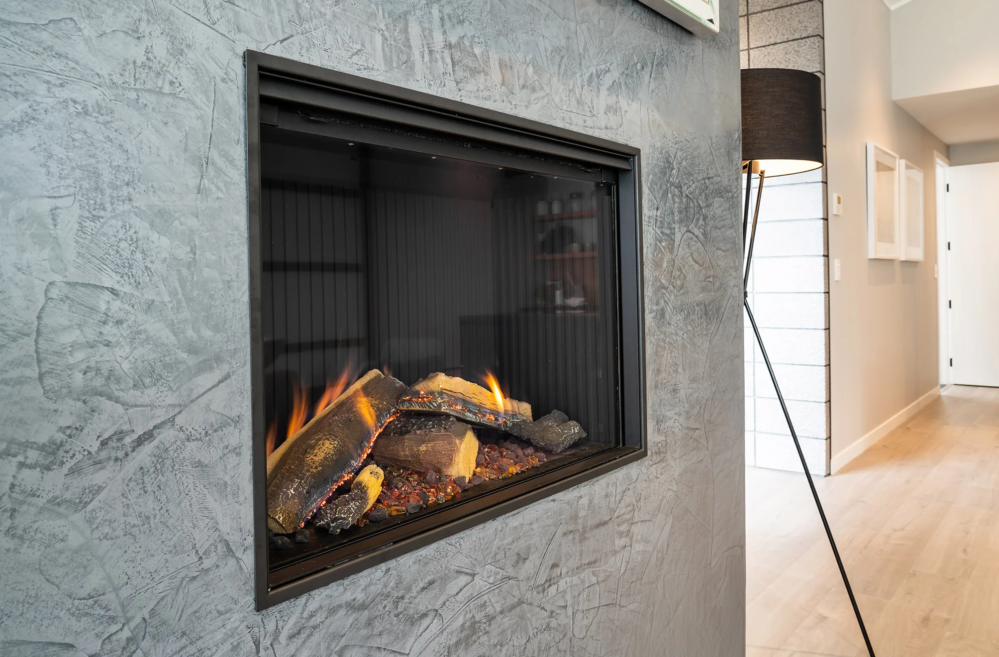 Linear 800 with FlameTech - Simply Heat